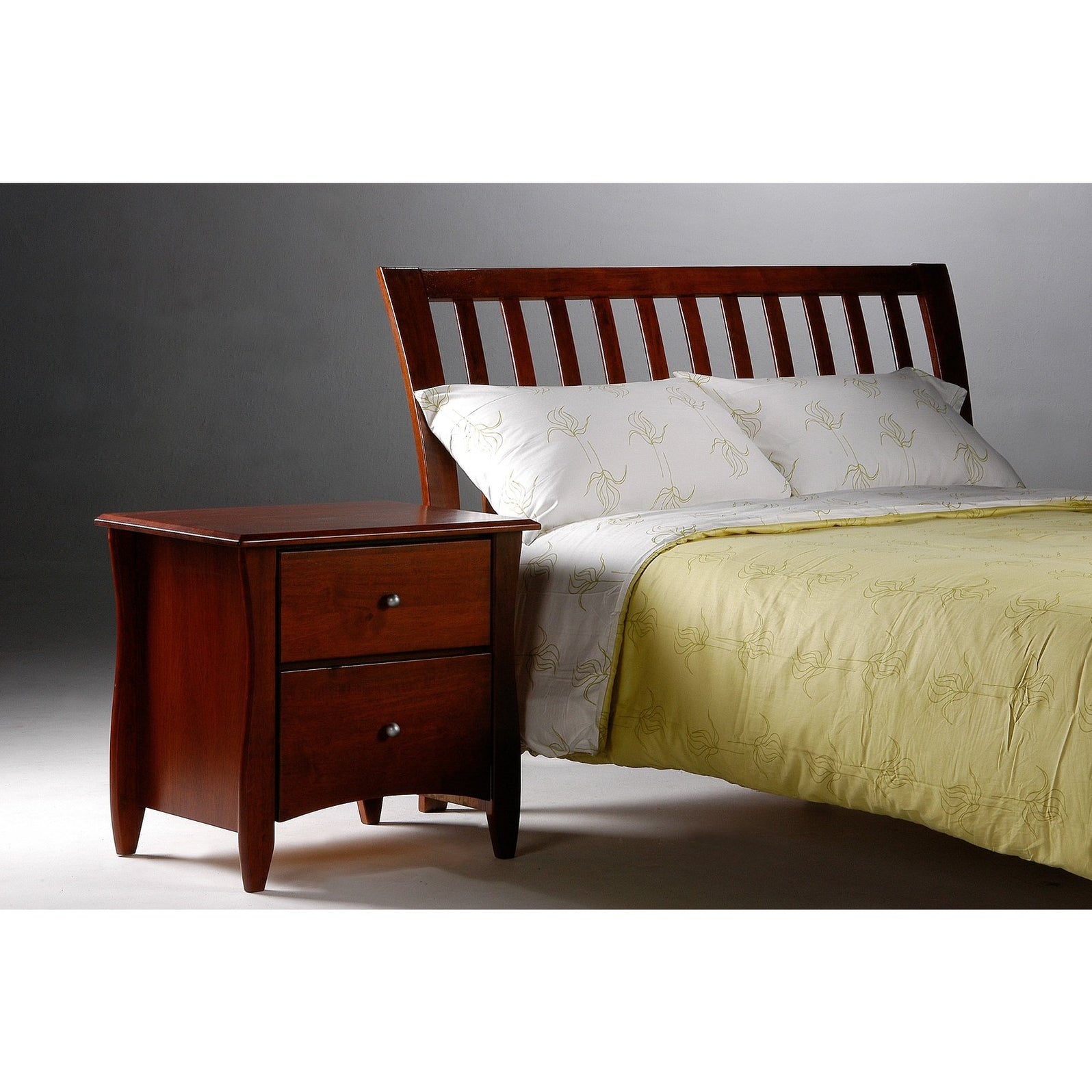 Night and Day Furniture Nutmeg Complete Bed (P-Series)